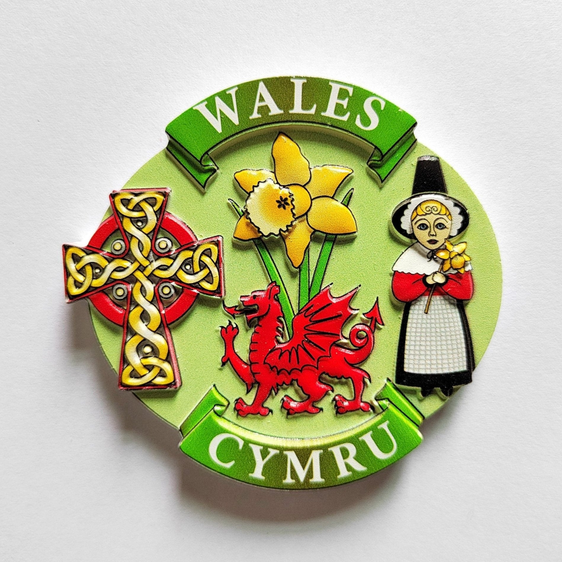 Welsh Symbols Magnet | Dragon & Daffodil – The Celtic Gift Store